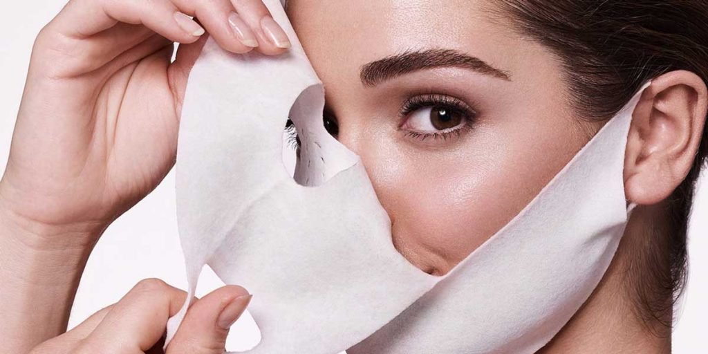 Reasons You Need To Apply A Hydrating Face Mask Sfuncube