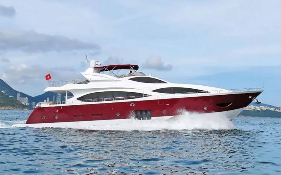 4 Key Considerations for Your Luxury Boat Investment - Sfuncube