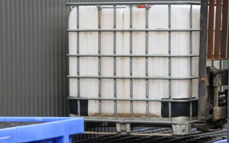 Minimise Mess, Maximise Safety: A Guide for Effective Containment ...